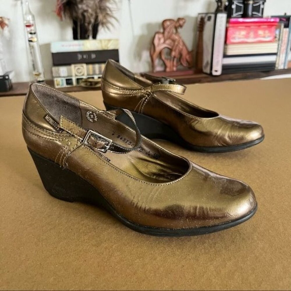 Mephisto Air Jet Wedge Metallic Mary Jane Heels - Gem